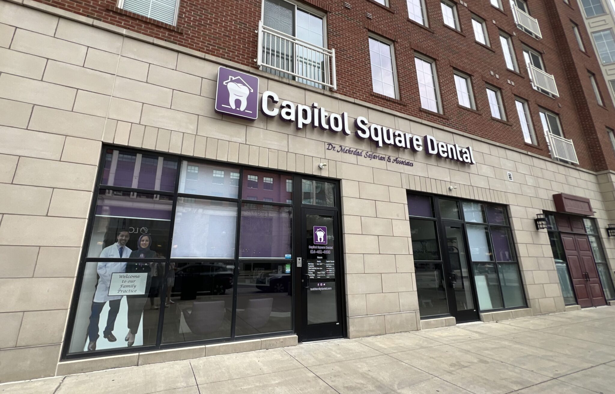 Hank's Low Country Seafood & Raw Bar - Downtown Columbus