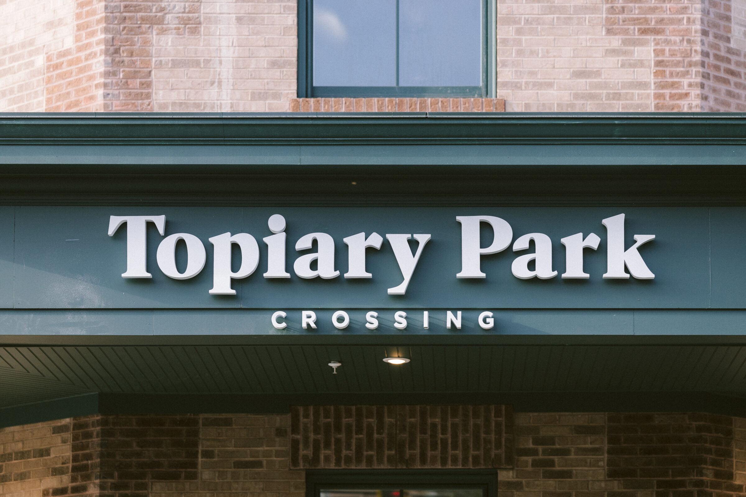 Topiary Park Crossing - Downtown Columbus